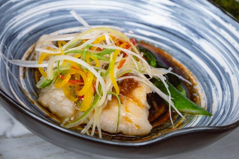 Six Restaurants for Dim Sum in Shanghai - NOMFLUENCE