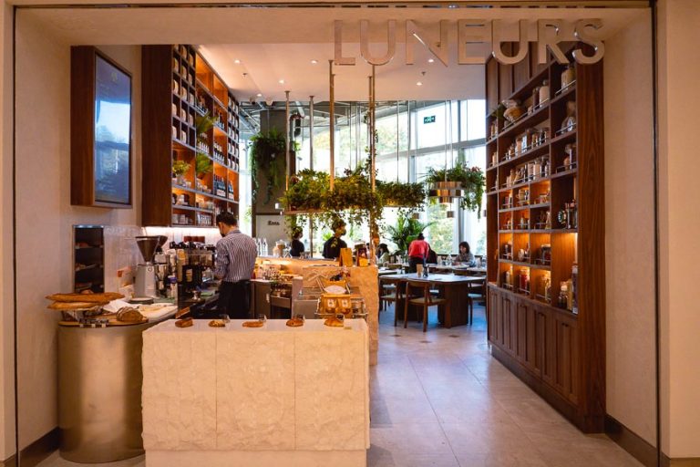 All-Day Brunch At The New Luneurs - NOMFLUENCE