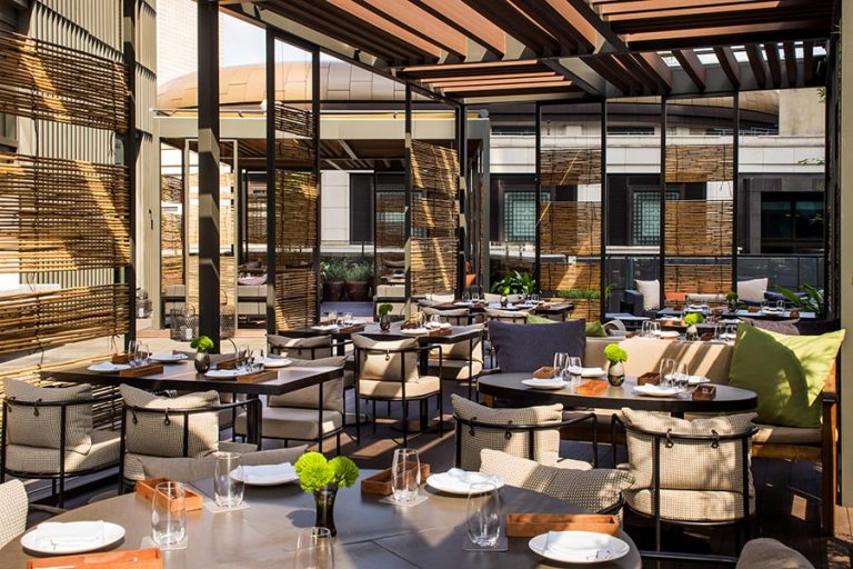 Best Restaurants on The Bund in Shanghai - Nomfluence