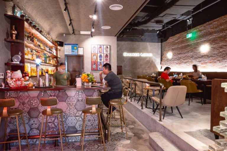 Inside Xintiandi's The Roof aka The Red Building - NOMFLUENCE