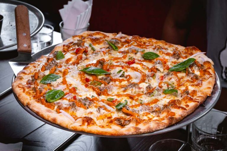 ZUP Pizza Bar Brings Chicago Tavern-Style Pizzas to Shanghai - NOMFLUENCE