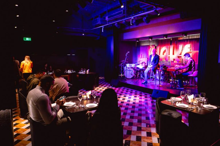 Latest Bites: Shake, Sui Tang Li, Smokin’ Hog – Nomfluence