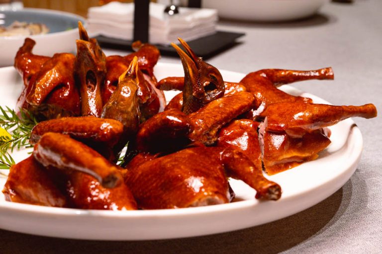 Traditional Cantonese & Showpiece Banquet Dishes at Maison Gingko ...