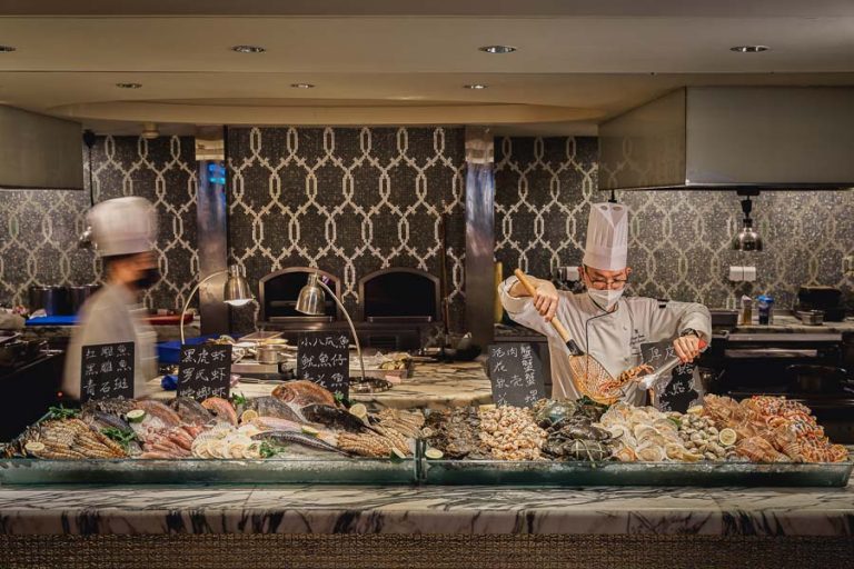 Buffet Brunch at YICAFE, Pudong Shangri-La, Shanghai – Nomfluence