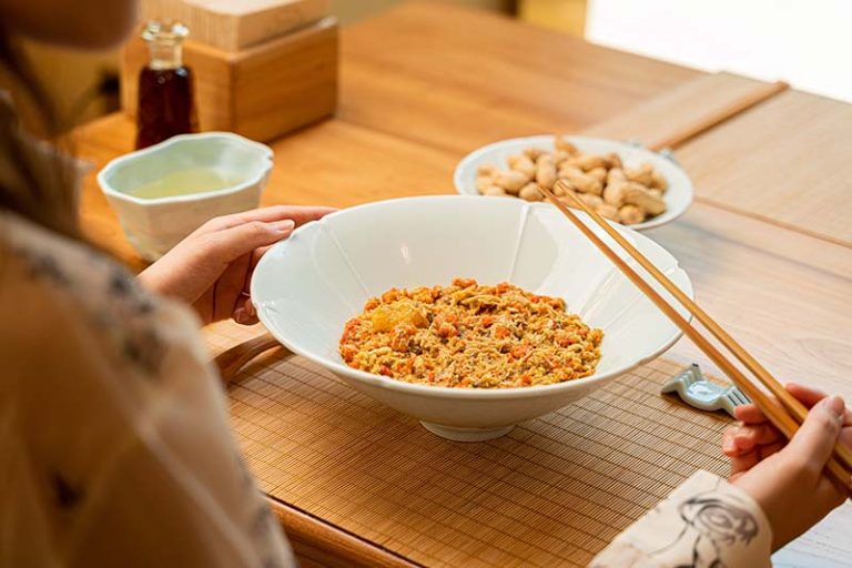 Best Hairy Crab Restaurants in Shanghai - NOMFLUENCE