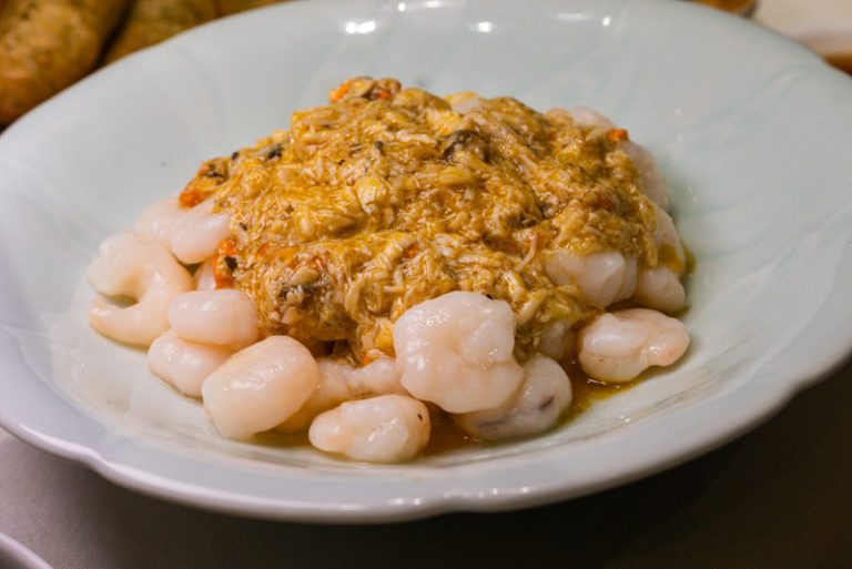 Best Hairy Crab Restaurants in Shanghai - NOMFLUENCE