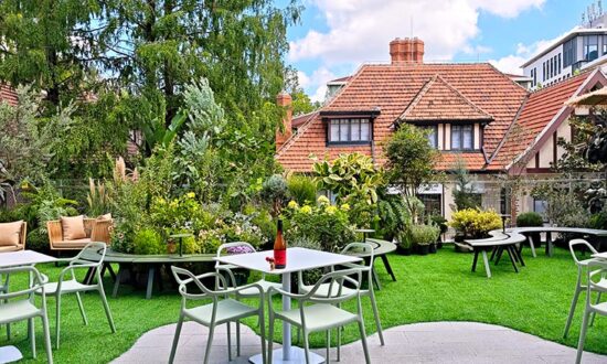 Shanghai Bund Nightlife: Exit Bar Rouge Enter KEV - NOMFLUENCE